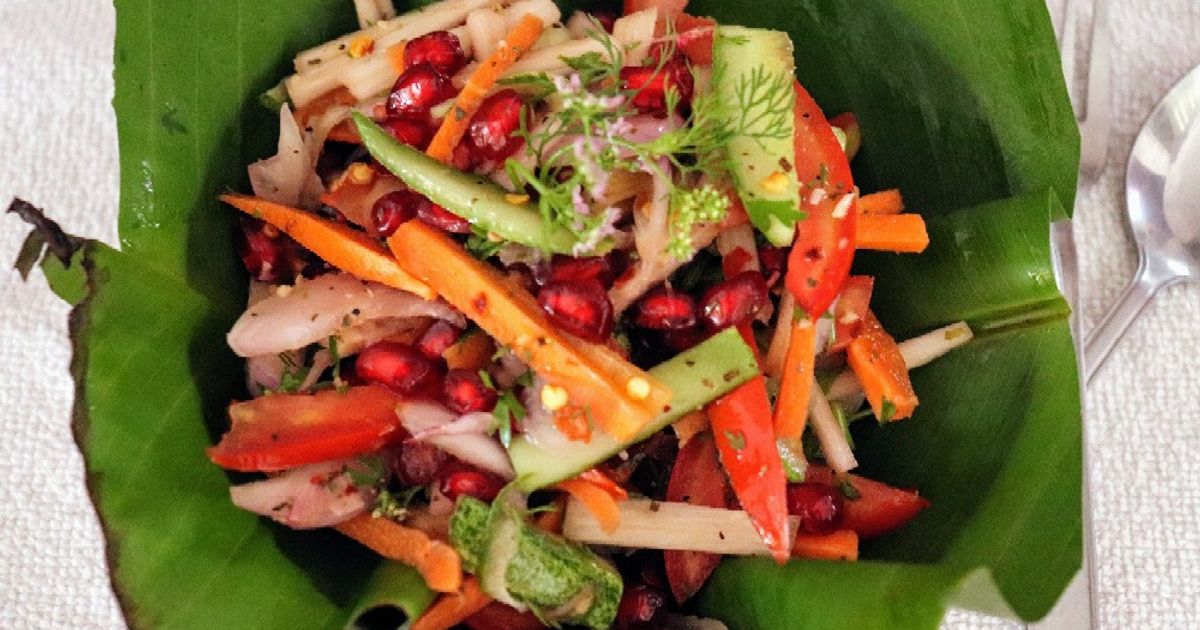 Healthy Salad Recipe by Usha V Bhat - Cookpad