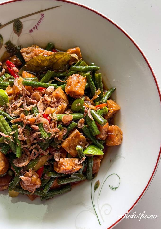 Resep Oseng Kacang Panjang Tempe Pete oleh Echa Lutfiana - Cookpad