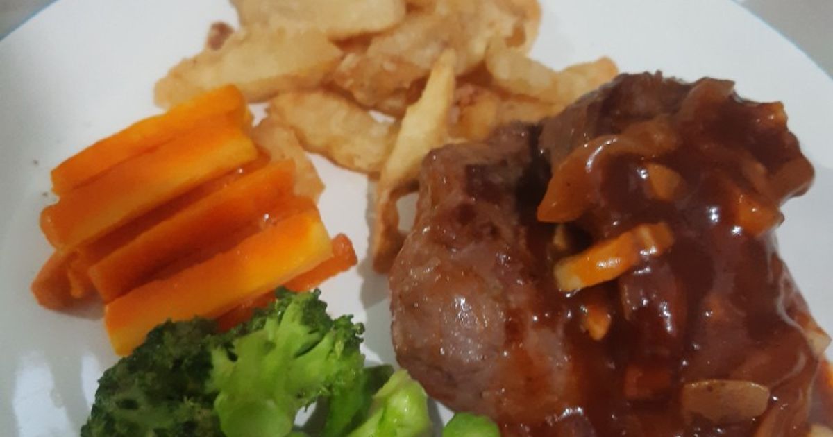 Resep Steak Sapi Homemade oleh Titi Sumarni - Cookpad