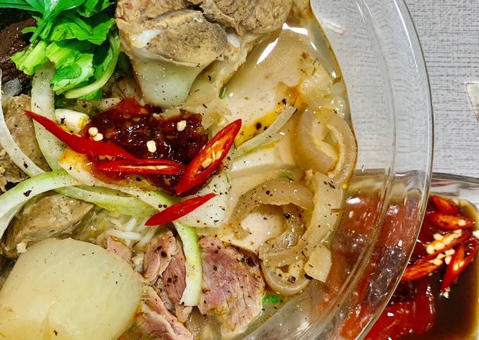 Cách Làm Món Bún bò viên của Bếp Nhà Vy - Cookpad