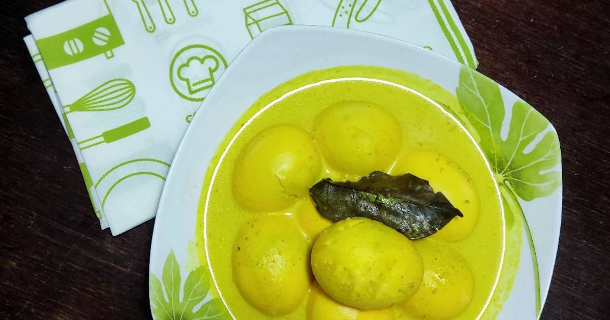 Resep Telur Kuah Bumbu Kuning oleh Karlina.Kitchen - Cookpad