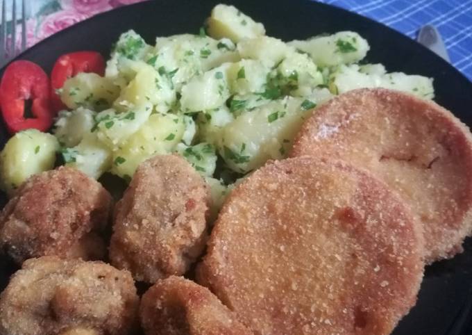 Rántott parizer, rántott gomba petrezselymes burgonyával | Poropatichné ...