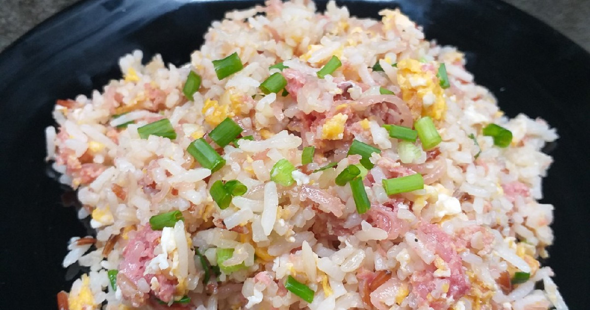 สูตร ข้าวผัดแหนม โดย Jennyy - Cookpad