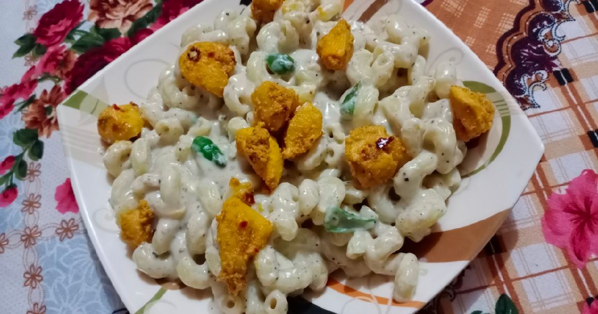 Koila Chicken With White Pasta Recipe by Misbah Rasheed Qureshì - Cookpad