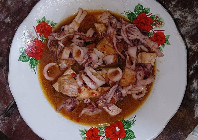 Resep Cumi Kuah Wangi Kencur oleh Yuni Astuti - Cookpad