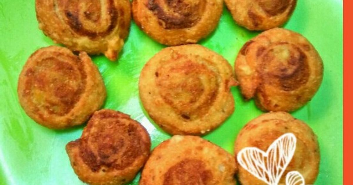 Pin Wheel Samosa Recipe by Shivangi Jain - Cookpad