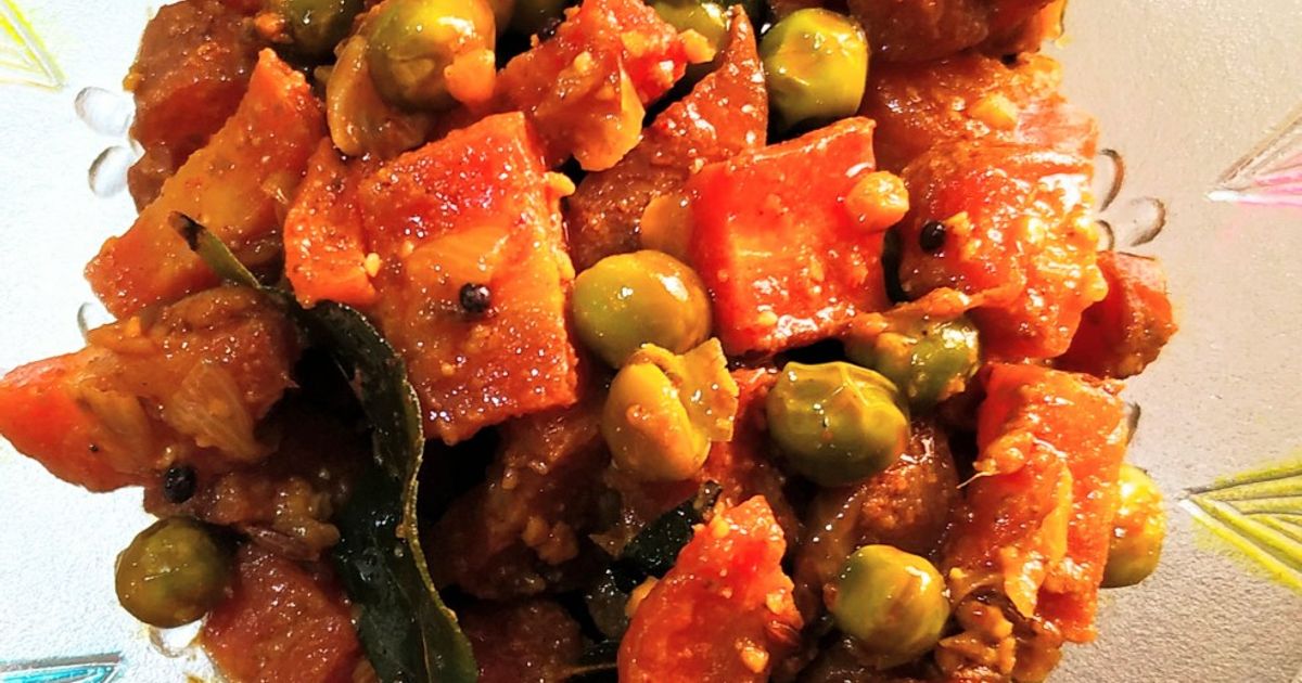 Gajar And Matar Sabji Or Carrot And Green Peas Sabji Recipe by Prajakta ...