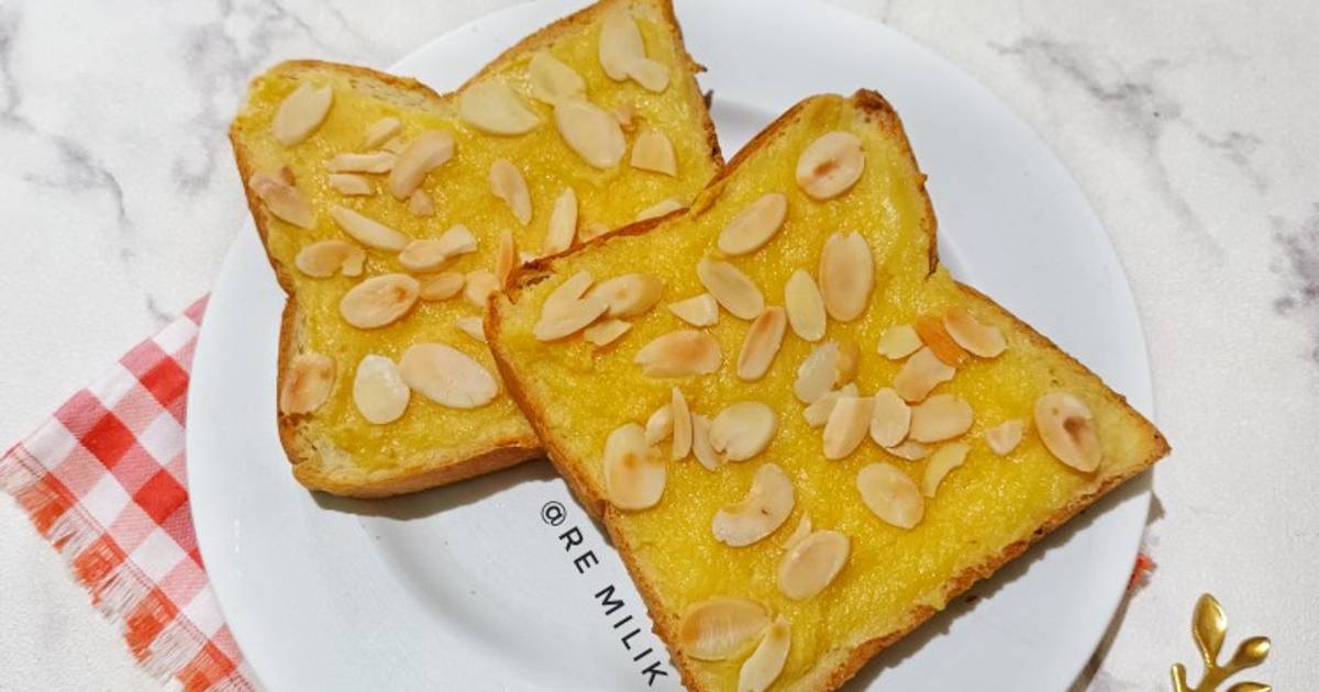 Resep 455. Roti Panggang Krim Keju Almond oleh Re Milik - Cookpad