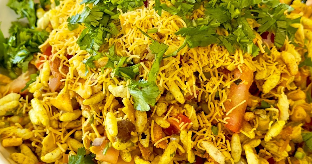 Street Style Bhelpuri Chaat Recipe By Shruti Naik