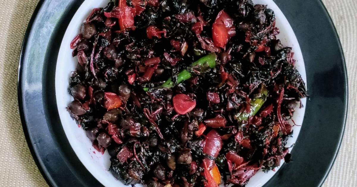 Amaranth and Hara cholia Curry Recipe by Dr.Madhumita Mishra - Cookpad