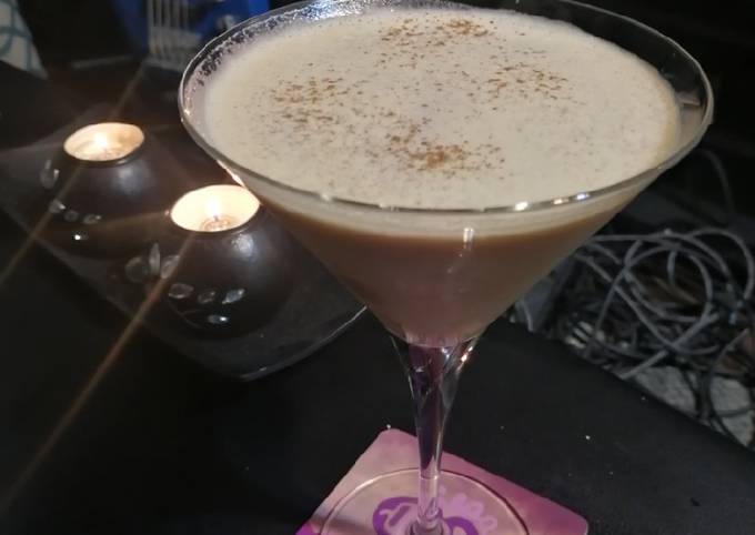 Malta con leche condensada 🍸 Receta de Alejandra Tenorio- Cookpad