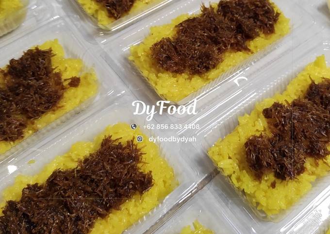 Resep 35. Pulut Kuning Inti Kelapa oleh Dyahfateema - Cookpad