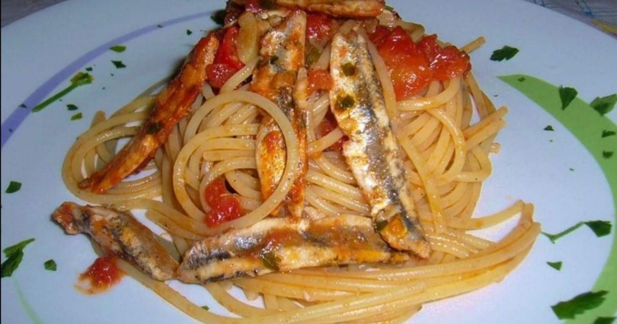 Ricetta Spaghetti Con Alici Freschi E Pomodorini Freschi di Fabio Del ...