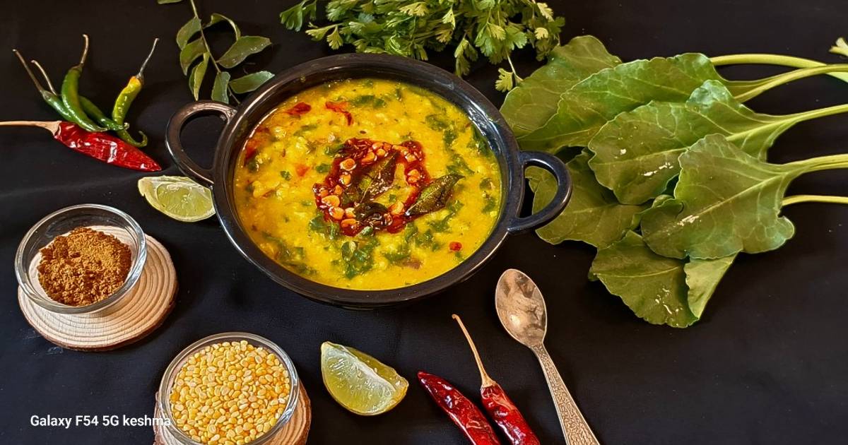 Vitamin rich Dal Palak Recipe by Keshma Raichura - Cookpad