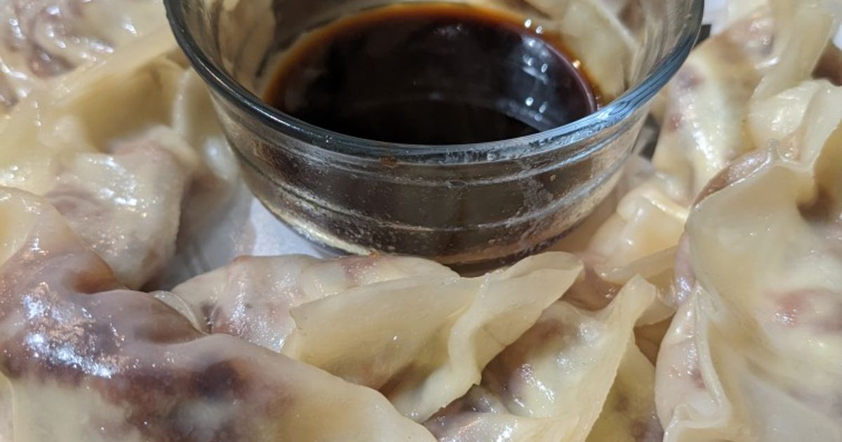 Chinese Dumplings With Cheesy Corned Beef Recipe by Emma-Jane - Cookpad