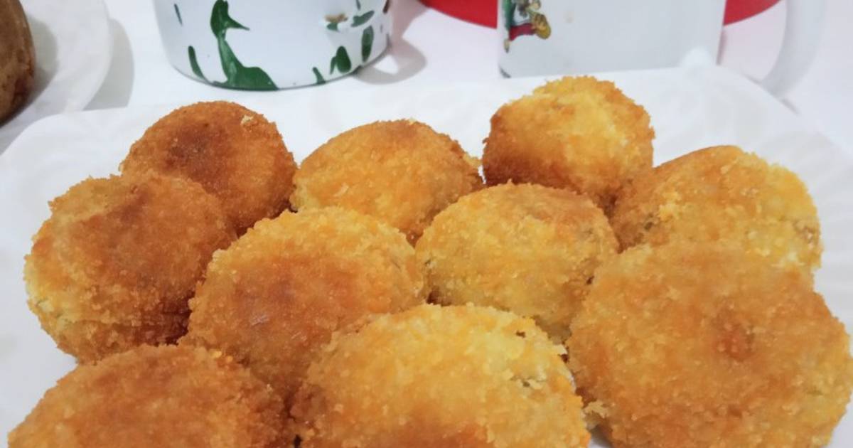 Resep Bola Bola Ubi Kuning Dan Kulitnya oleh Tari Kayat - Cookpad