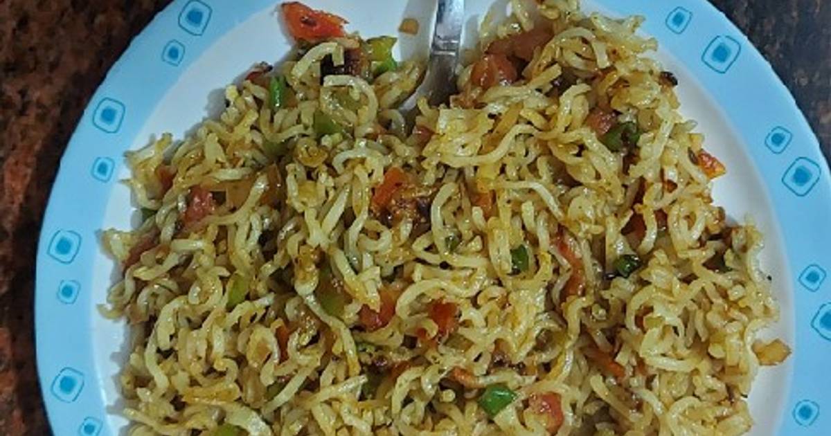 Fried Veg Maggi Recipe by Manisha Rani - Cookpad