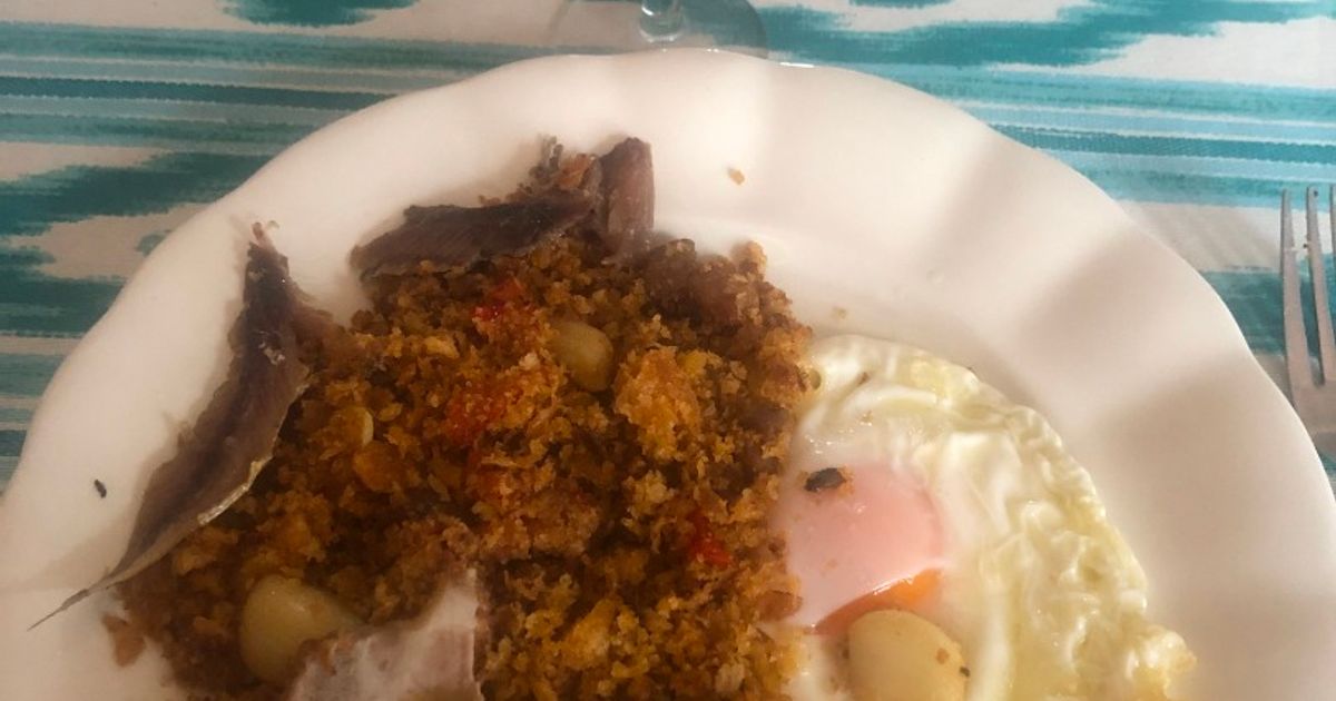 Migas With Chistorra Sausage And Herring Recipe By José Baena