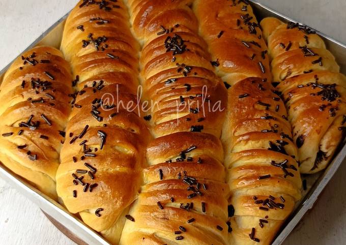 Resep Roti Manis isi Cokelat oleh Naads_Kitchen - Cookpad Resep Roti Manis isi Cokelat oleh Naads_Kitchen - Cookpad
