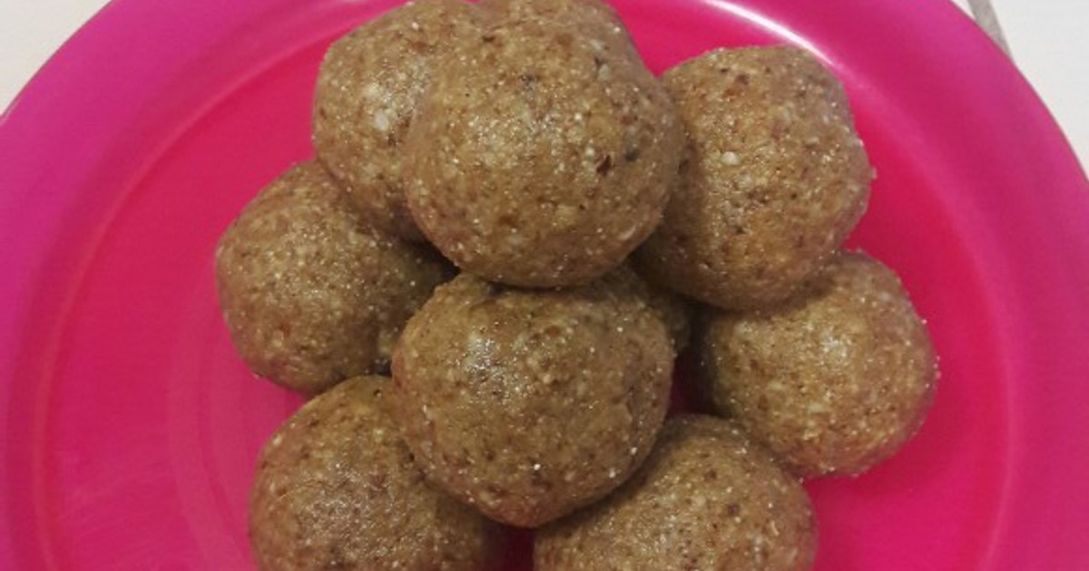 Quinoa Jagger Ladoo Recipe by Niharika Dalsania - Cookpad