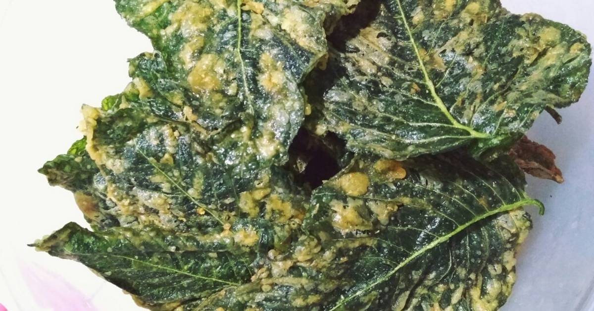 Resep Keripik Bayam Crispy 🌿 oleh Rina Triyana - Cookpad