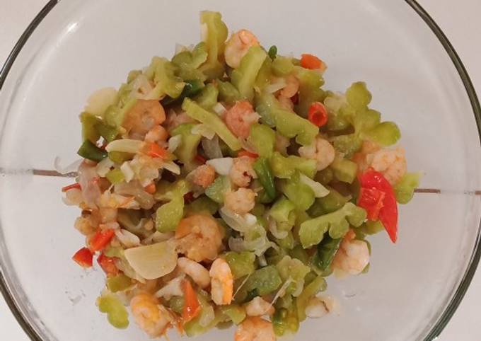 Resep Tumis pare dan udang oleh Trikartikafrilia - Cookpad