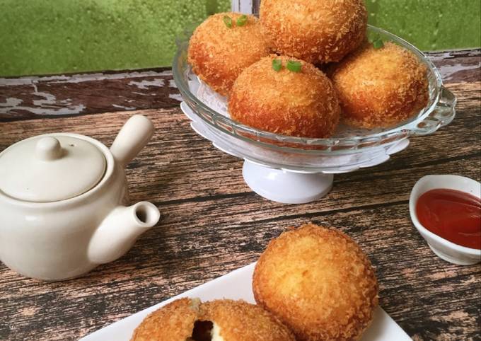 Resep Roti Goreng isi Daging Sapi oleh Imelda Meina - Cookpad