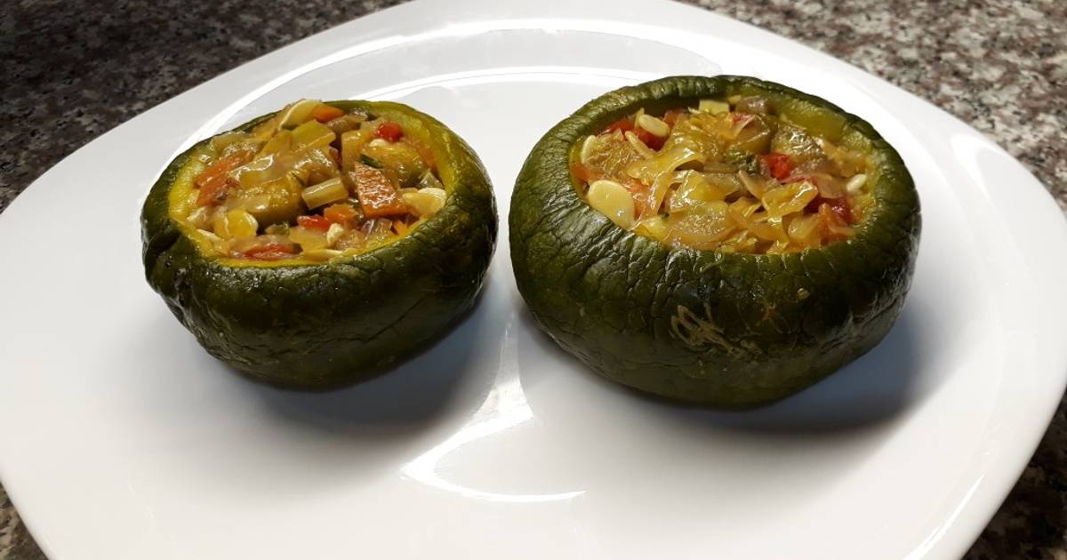 Zapallitos rellenos de verdura Receta de Carolina Olivera G.- Cookpad
