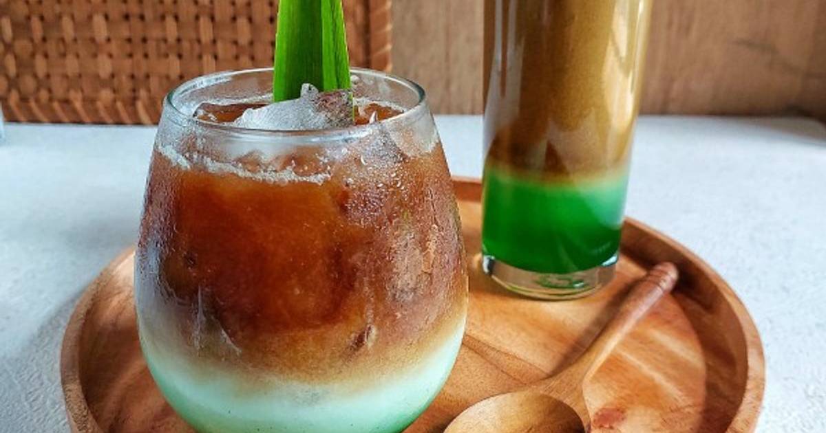 Resep Es Kopi Pandan oleh Rara Baabud - Cookpad