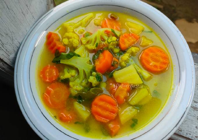 Resep Soto Sayur oleh Nurul Udhiyah Bakri - Cookpad