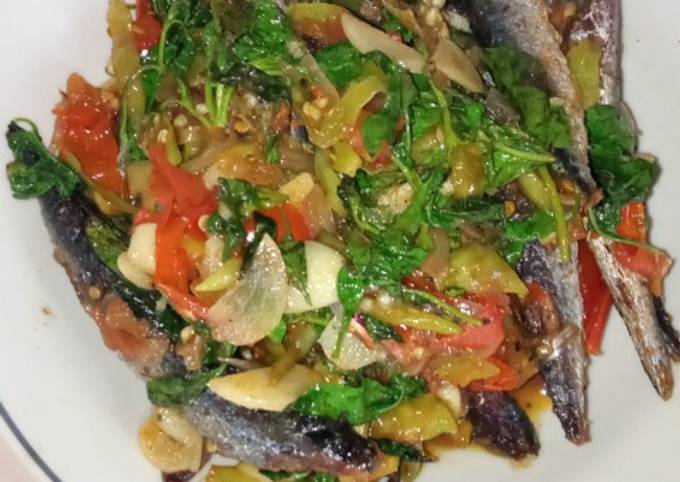 Resep Tumis iwak besekan oleh Arhafin - Cookpad