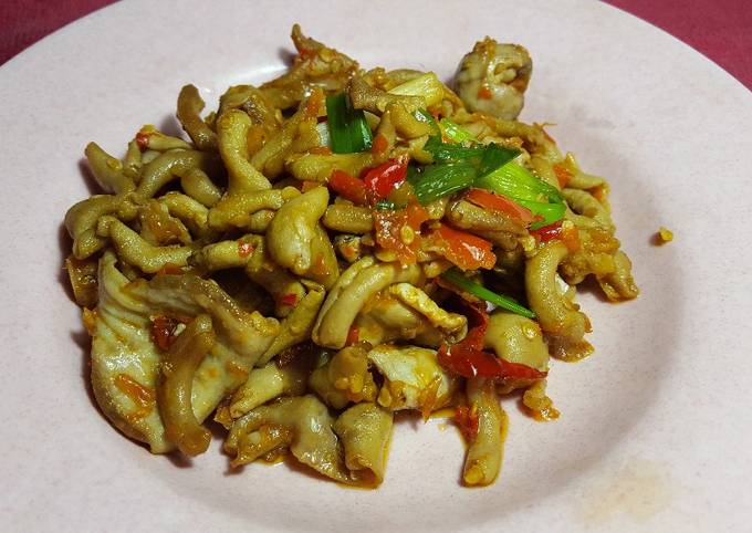 Resep Usus Ayam Balado oleh Foetti Annisa - Cookpad