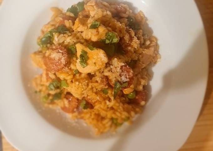 Chicken and Chorizo Risotto Recipe by Charlotte - Cookpad