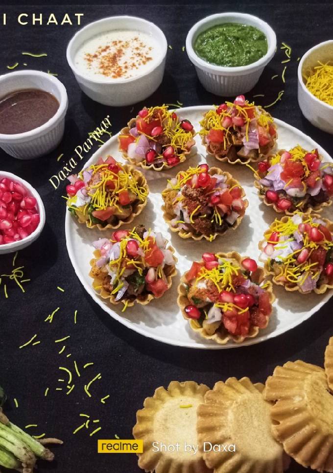 Daxa Parmar દ્વારા રેસીપી બાસ્કેટ પૂરી ચાટ (Basket Puri Chaat Recipe In ...