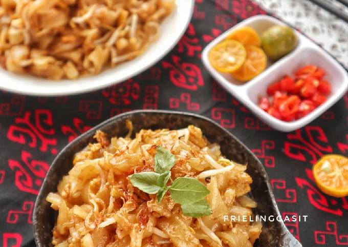 Resep Kwetiau Goreng Rice Cooker oleh Frielingga Sit - Cookpad