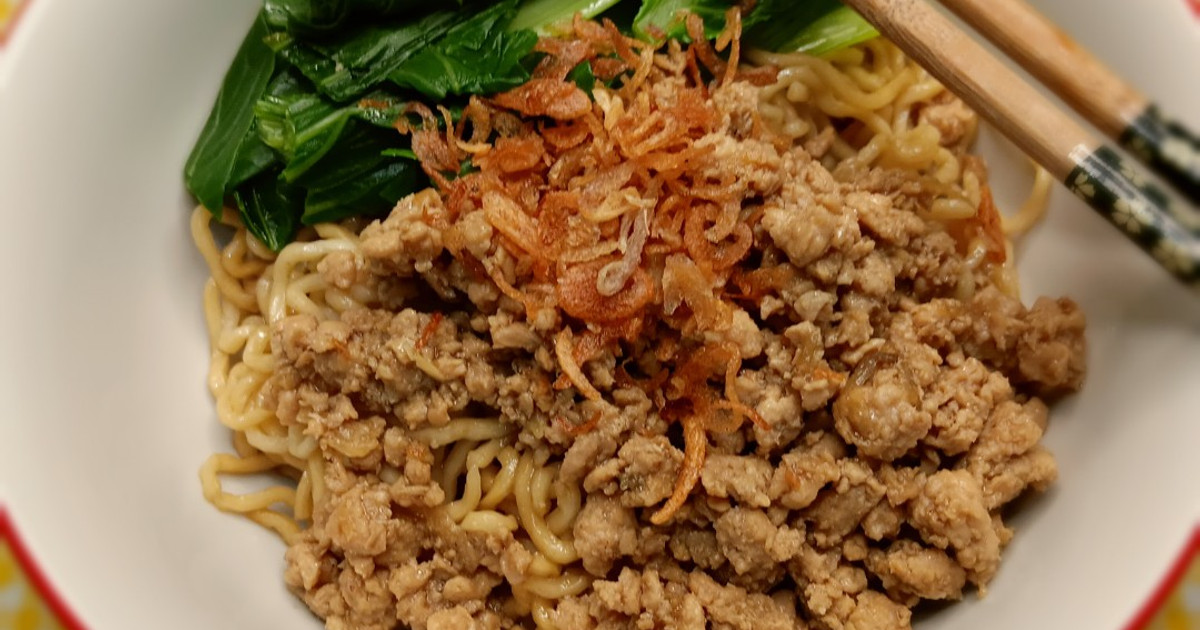 Resep Bakmi Ayam Yamin oleh Putry Thya - Cookpad