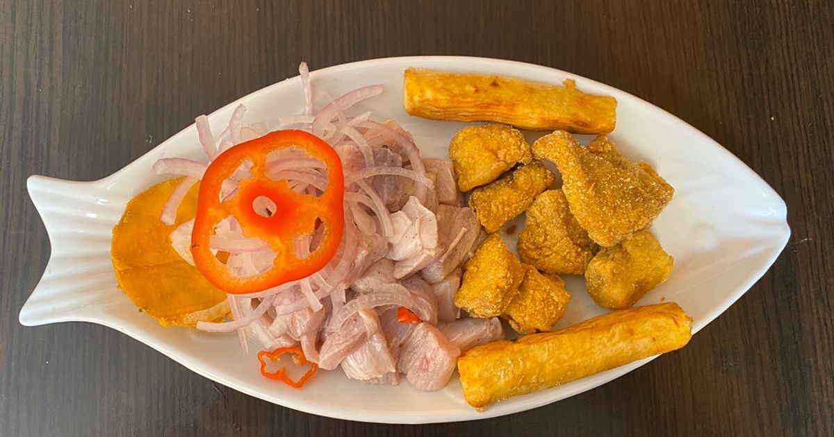 Ceviche De Pescado/Chicharrón De Pescado Receta de Ricardo del Aguila ...