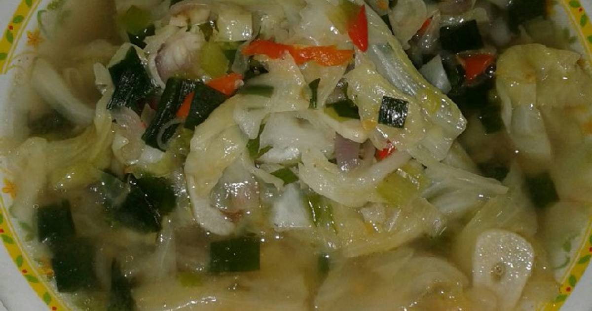 Resep Kubis berkuah oleh Sina Ayuningtyas - Cookpad