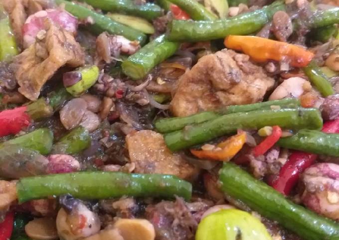 Resep TTC (Tauco Tahu Cumi) oleh Arynathamaroo Simorangkir - Cookpad