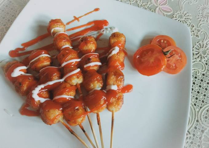 Resep Bakso bakar saus tiga oleh Restu Cynthia - Cookpad