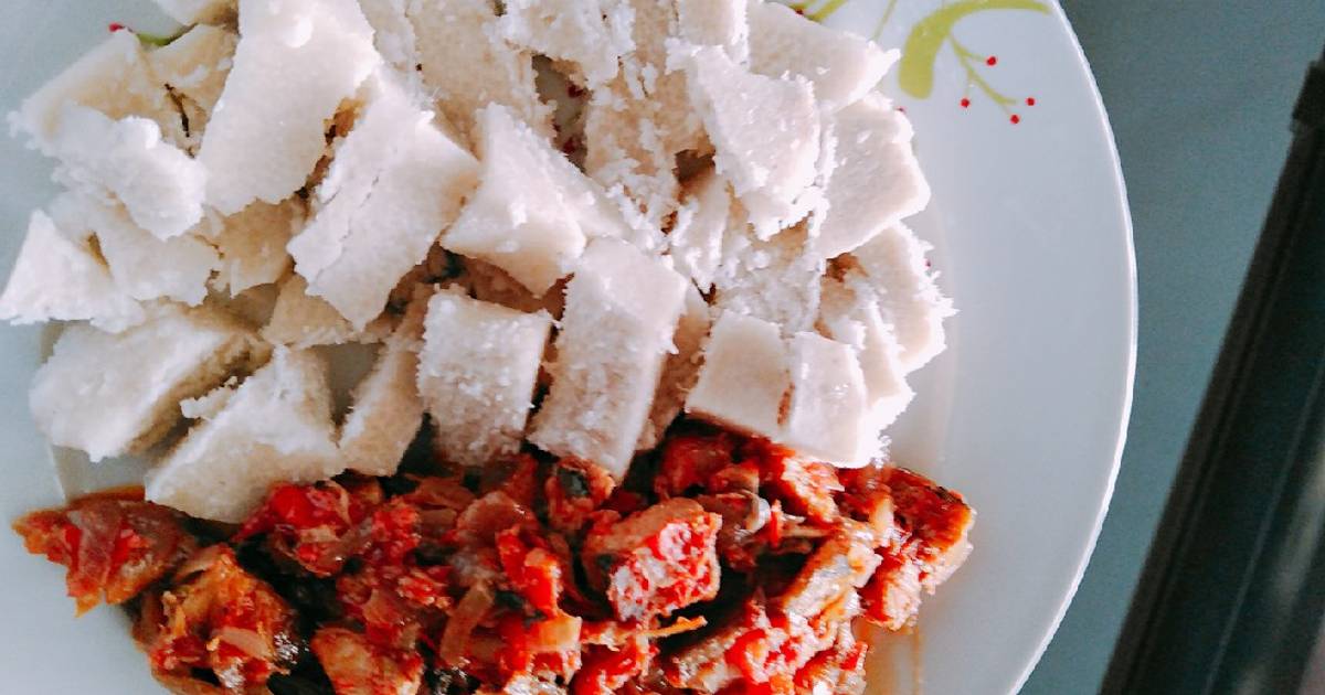 Yam and fish souce Recipe by Blessing Dinkpa - Cookpad