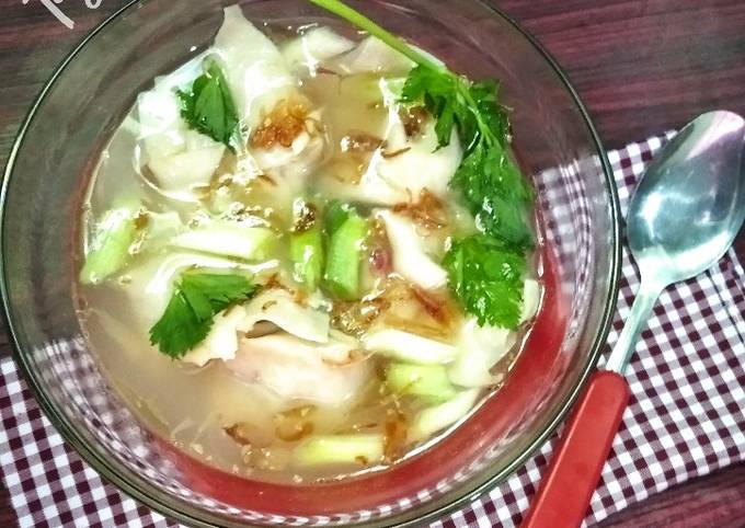 Resep *Pangsit Kuah* oleh ati dewanthi - Cookpad