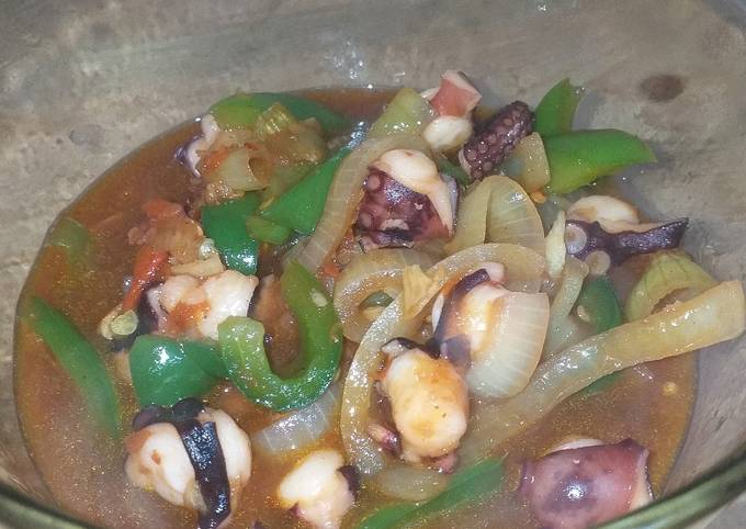 Resep Stir-fry octopus hands oleh Chandra Han - Cookpad