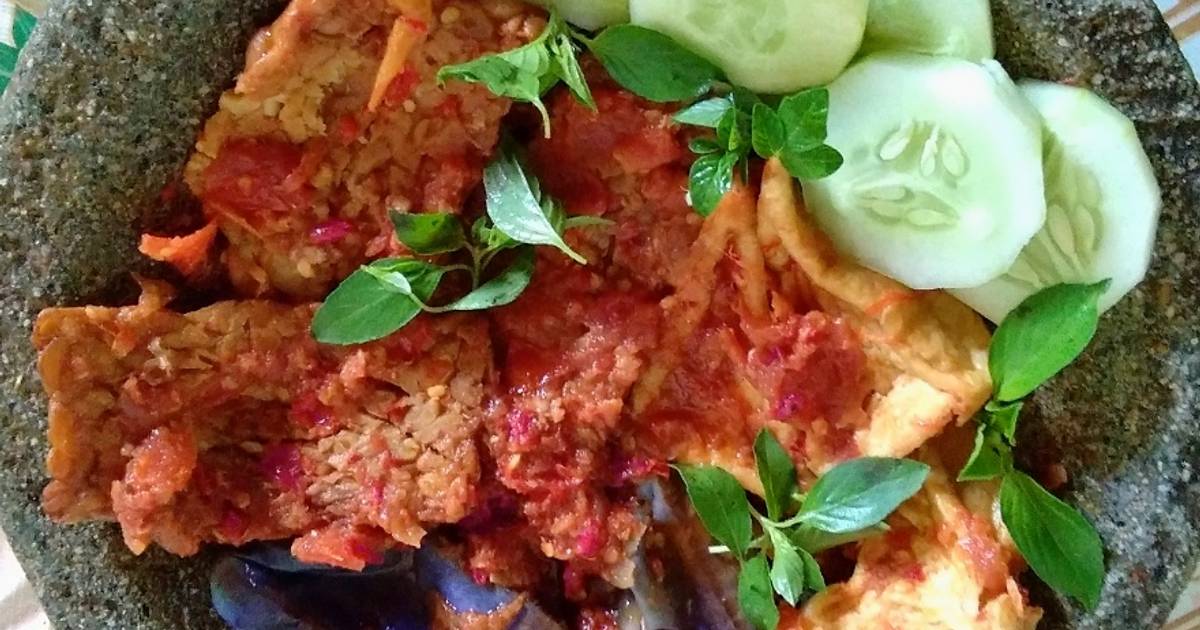 Resep Tempe Tahu Penyet oleh Azmiez - Cookpad
