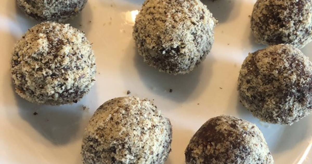 51 egyszerű és finom darált keksz golyó recept - Cookpad receptek