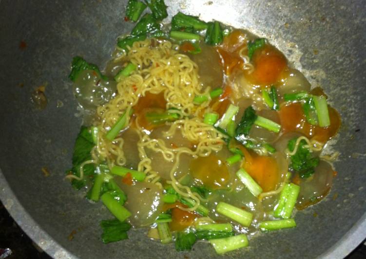 Resep SEBLAK SEBLOK (seblak cilok) oleh Mpey Mahmud - Cookpad