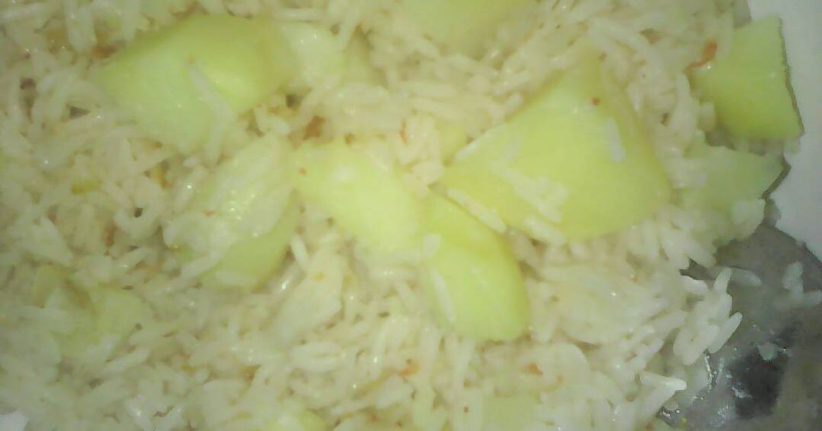 Potatoes Mixed With Rice Recipe by Mwihaki Merie - Cookpad