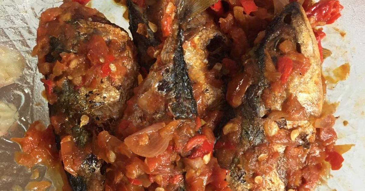 Resep Ikan goreng saos oleh fadhila djanggola - Cookpad