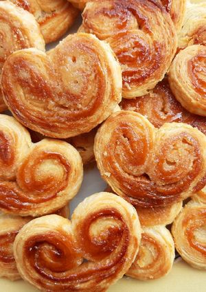 Palmeritas Con Hojaldre Rápido Receta de Norali - Cookpad