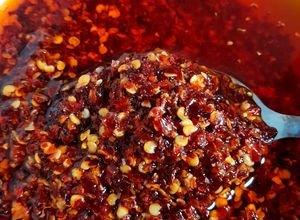 Resep chili oil homemade tanpa kecap asin rumahan enak dan mudah - Cookpad